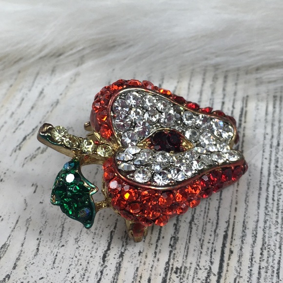 Vintage | Jewelry | Vintage Crystal Apple Brooch | Poshmark